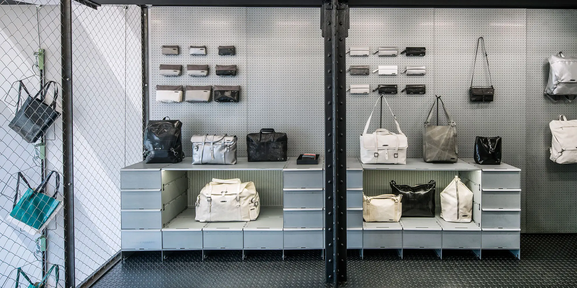 FREITAG Store Rotterdam | Rotterdam Partners