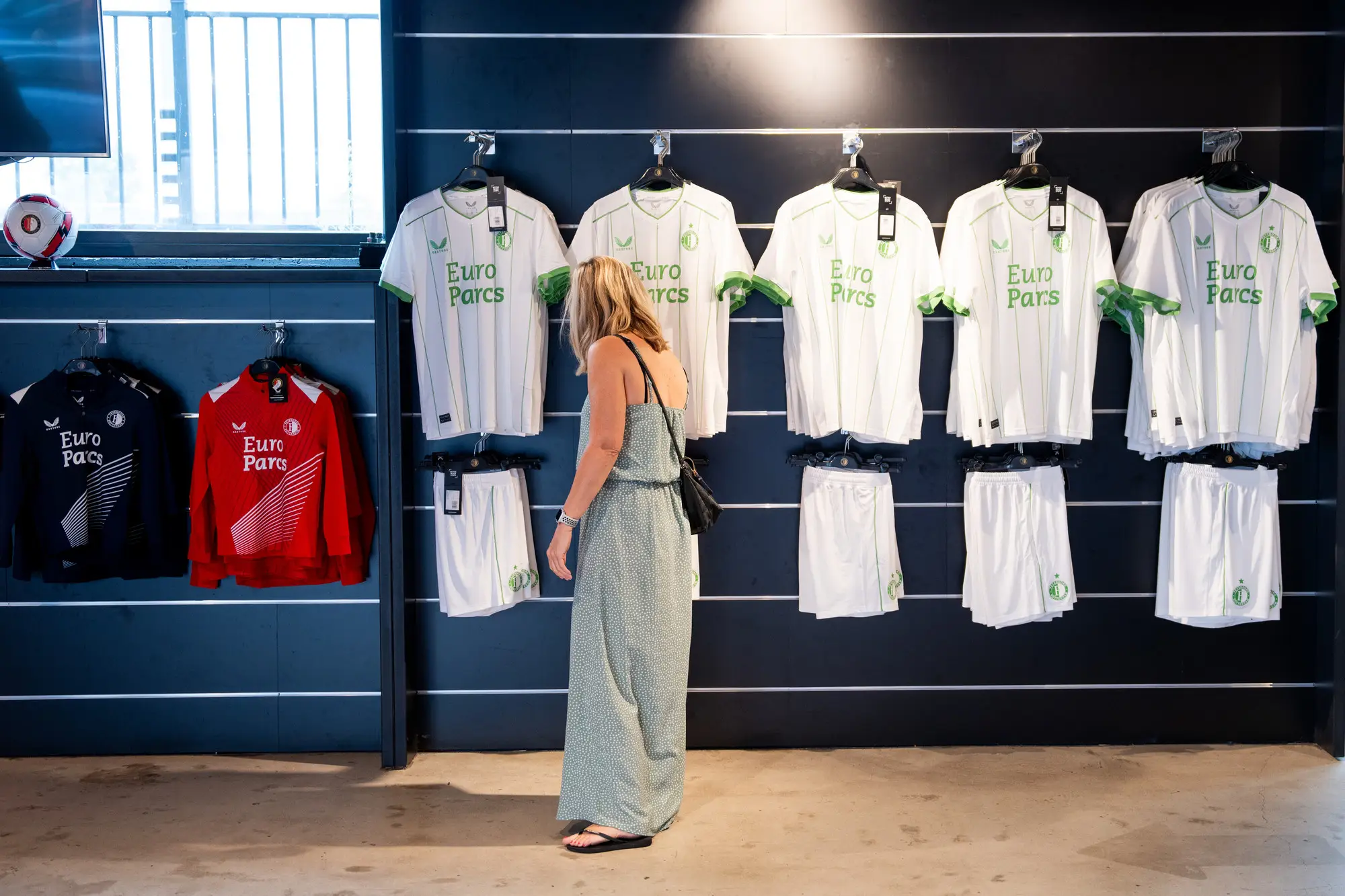 Feyenoord FanShop Stadion | Rotterdam Partners