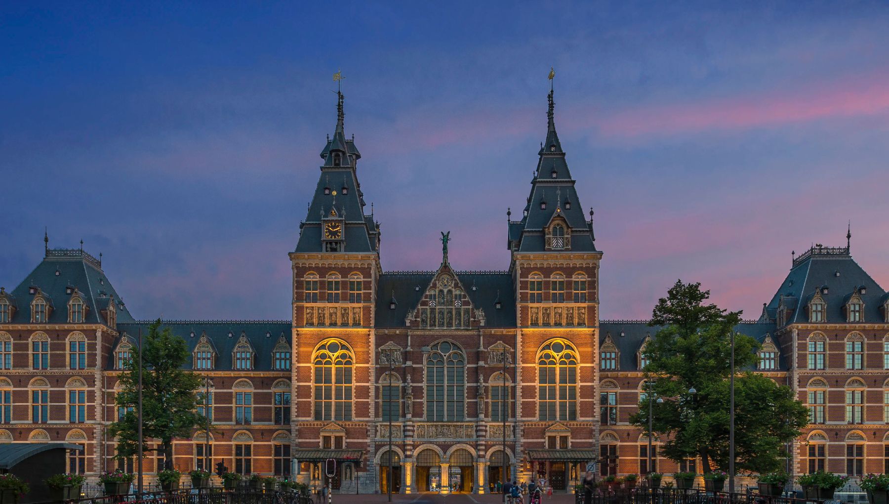 Rijksmuseum guided tours